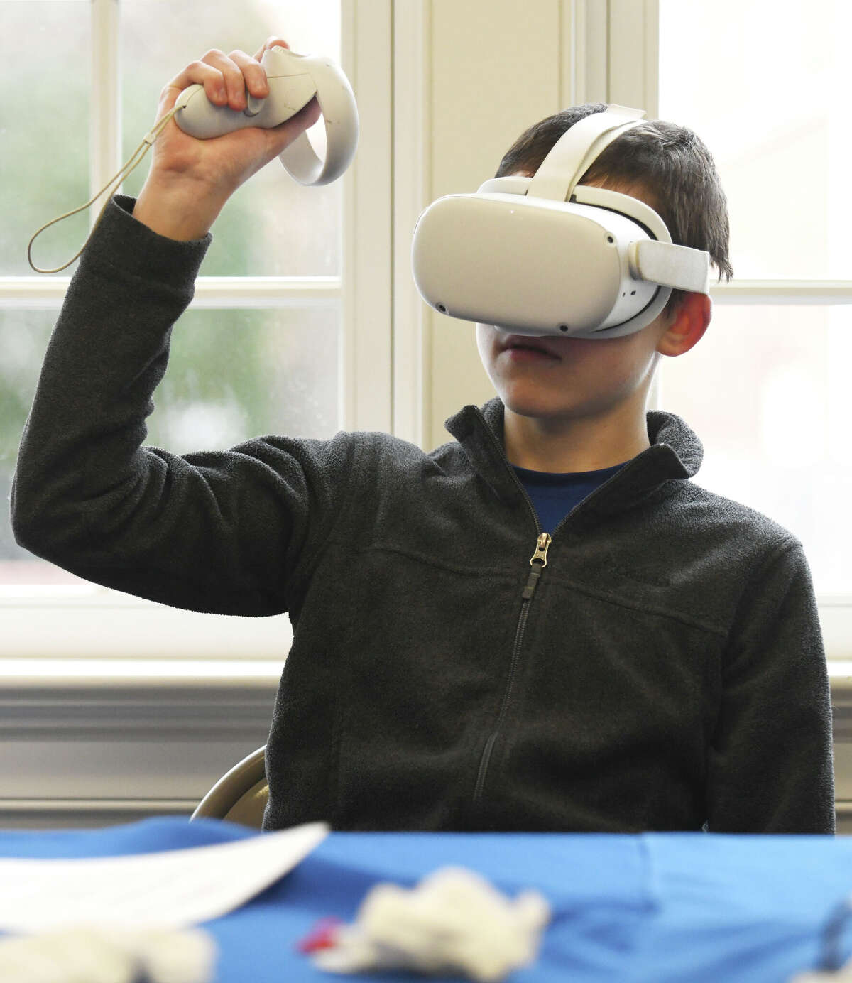 Matt Golino teaches Darien STEM Venture Crew 353 about ZenVR