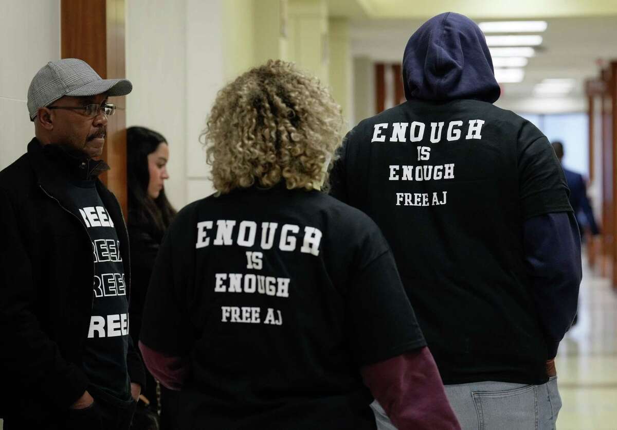 Antonio Armstrong Jr. capital murder trial will remain in Houston