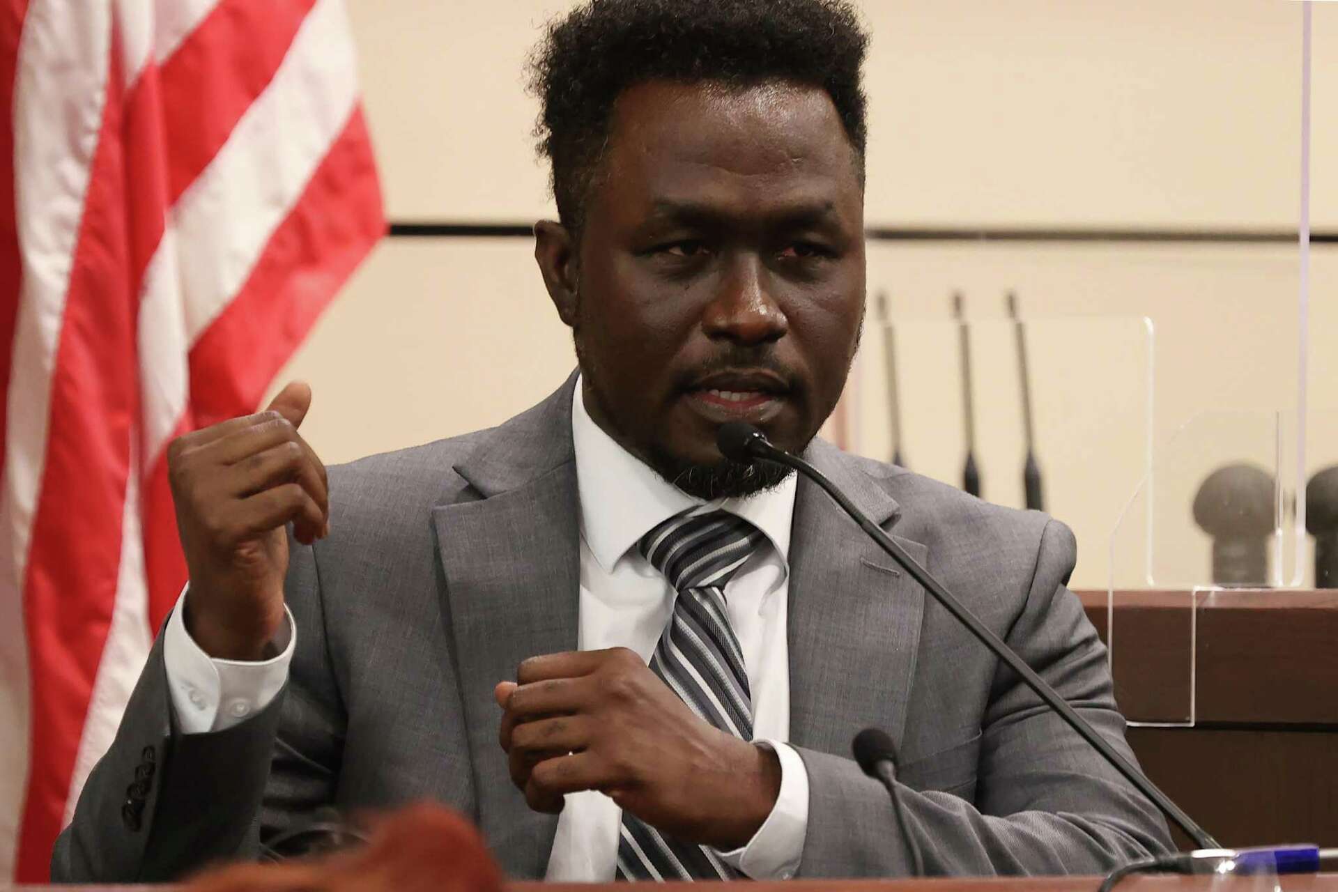 Andre McDonald takes stand, describes how he killed his wife