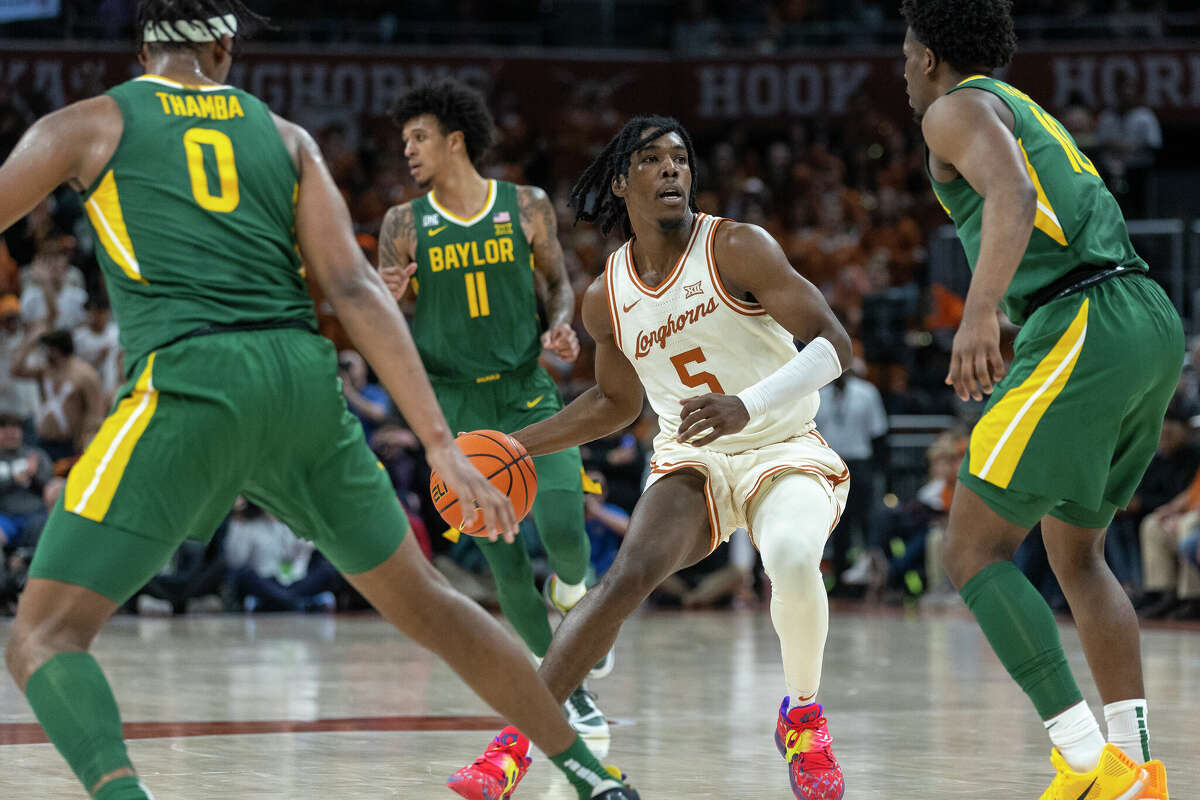 No. 10 UT Longhorns finally take down No. 11 Baylor Bears