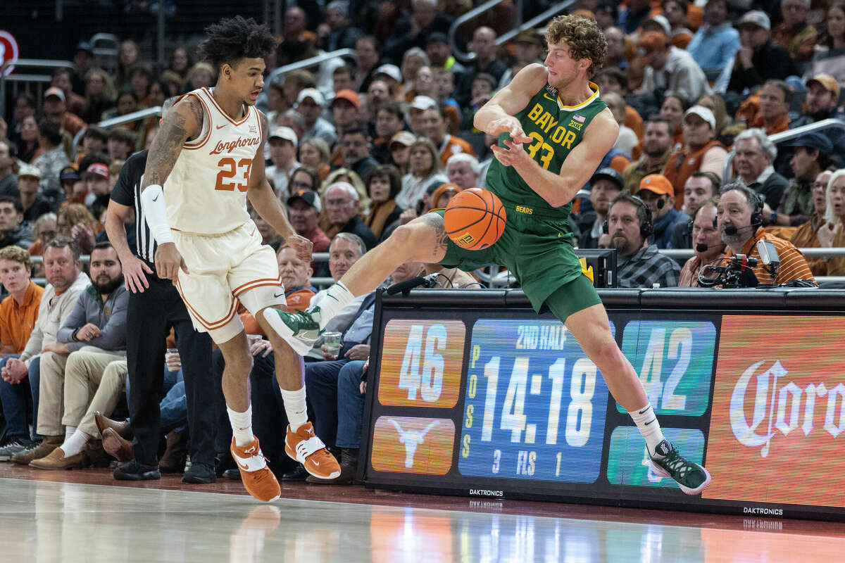 No. 10 UT Longhorns finally take down No. 11 Baylor Bears