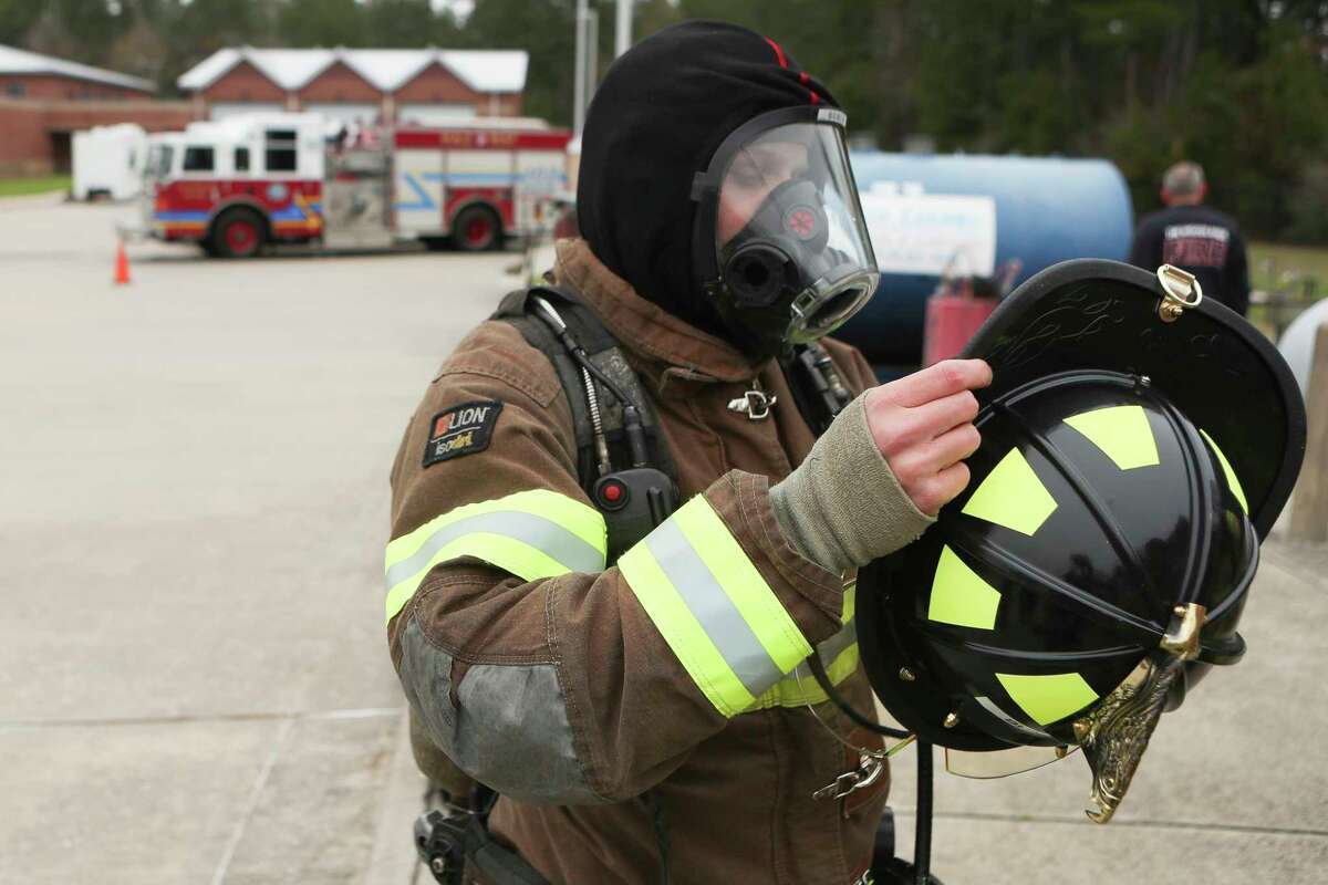 Montgomery County deputies honored for saving lives during fire calls