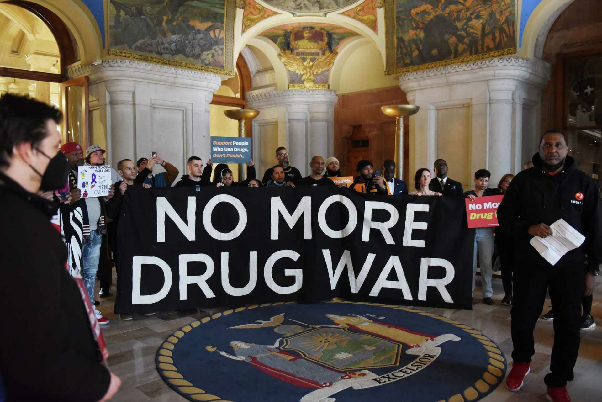 CDC: Overdose deaths in N.Y. decline, but state still lags behind
