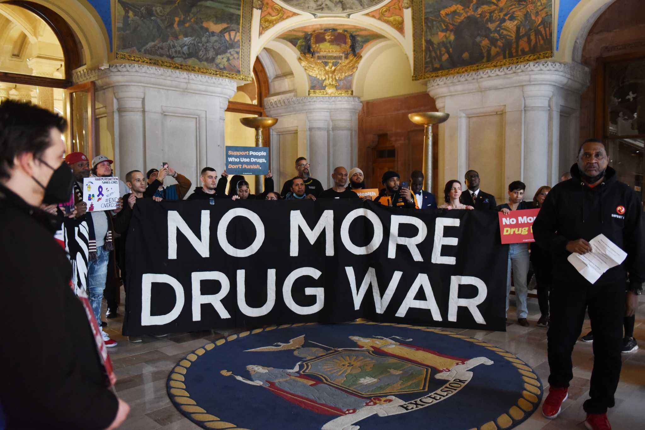 Lawmakers seek solutions to fix decline in drug court use