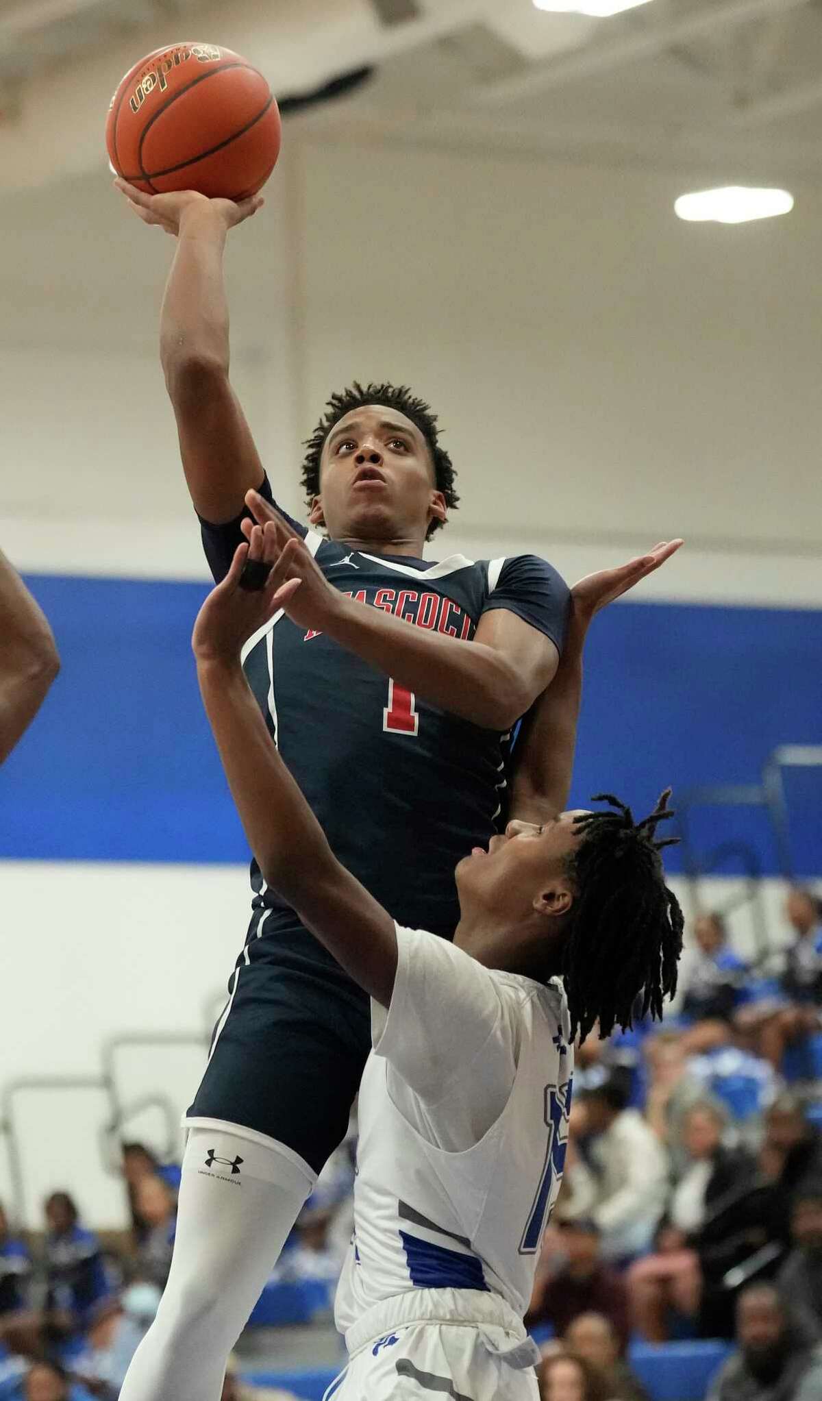 Houston boys basketball: C.E. King battles past Atascocita for key win