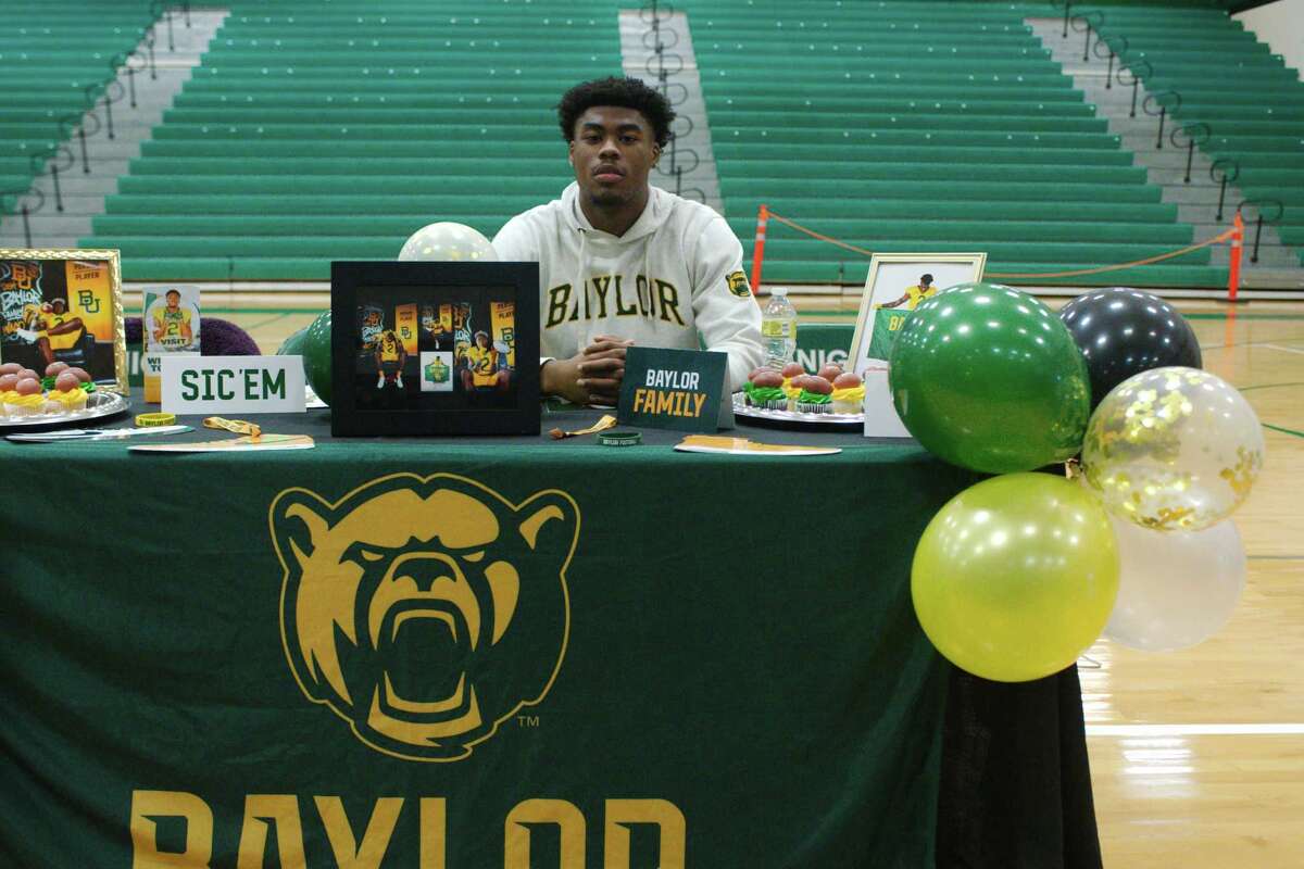 Clear Falls linebacker Corey Kelly excited for opportunity at Baylor