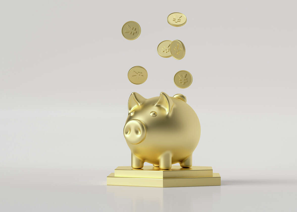 Money saving challenge: 5 ways to up your savings game
