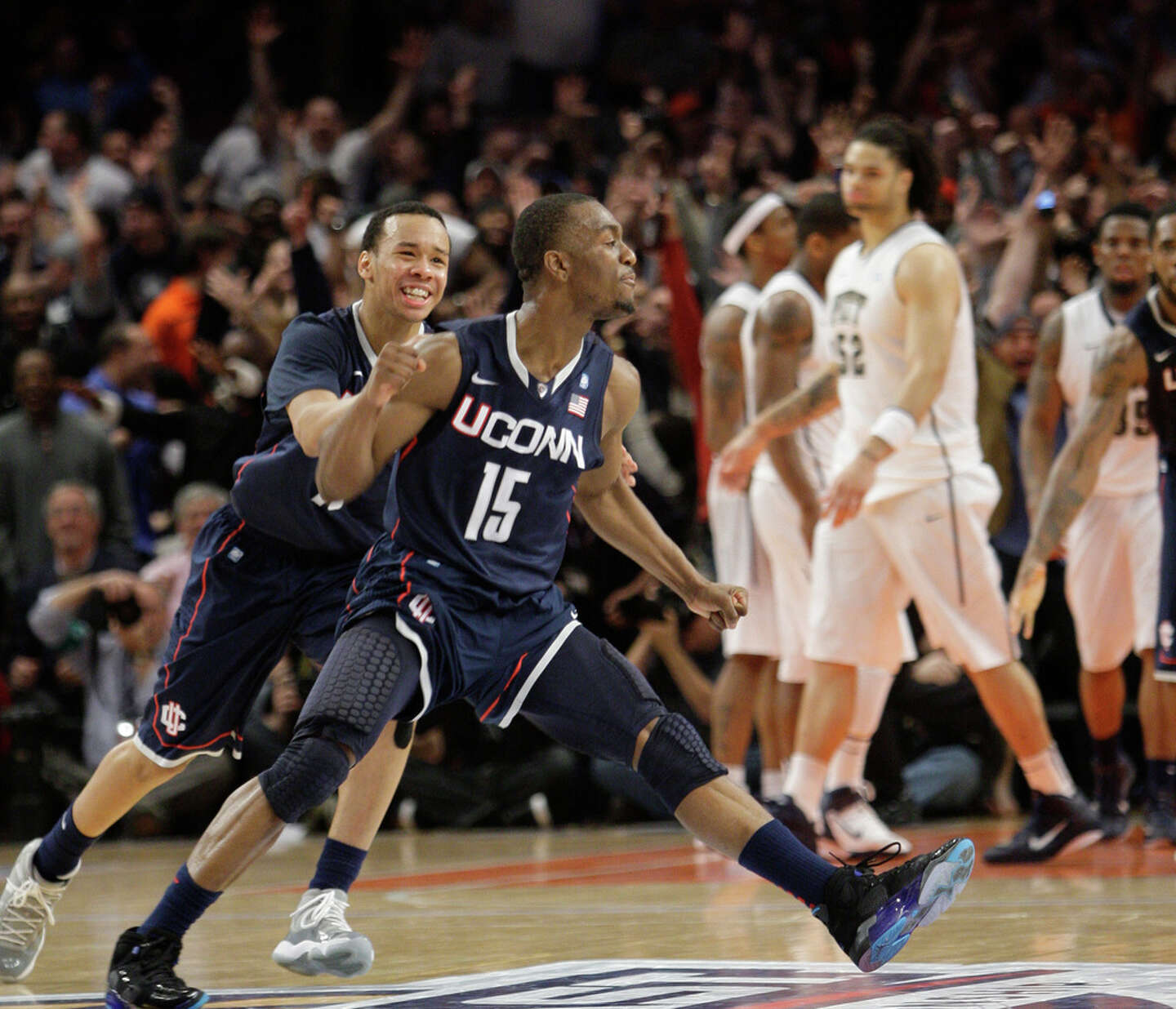 UConn legend Kemba Walker announces retirement from basketball