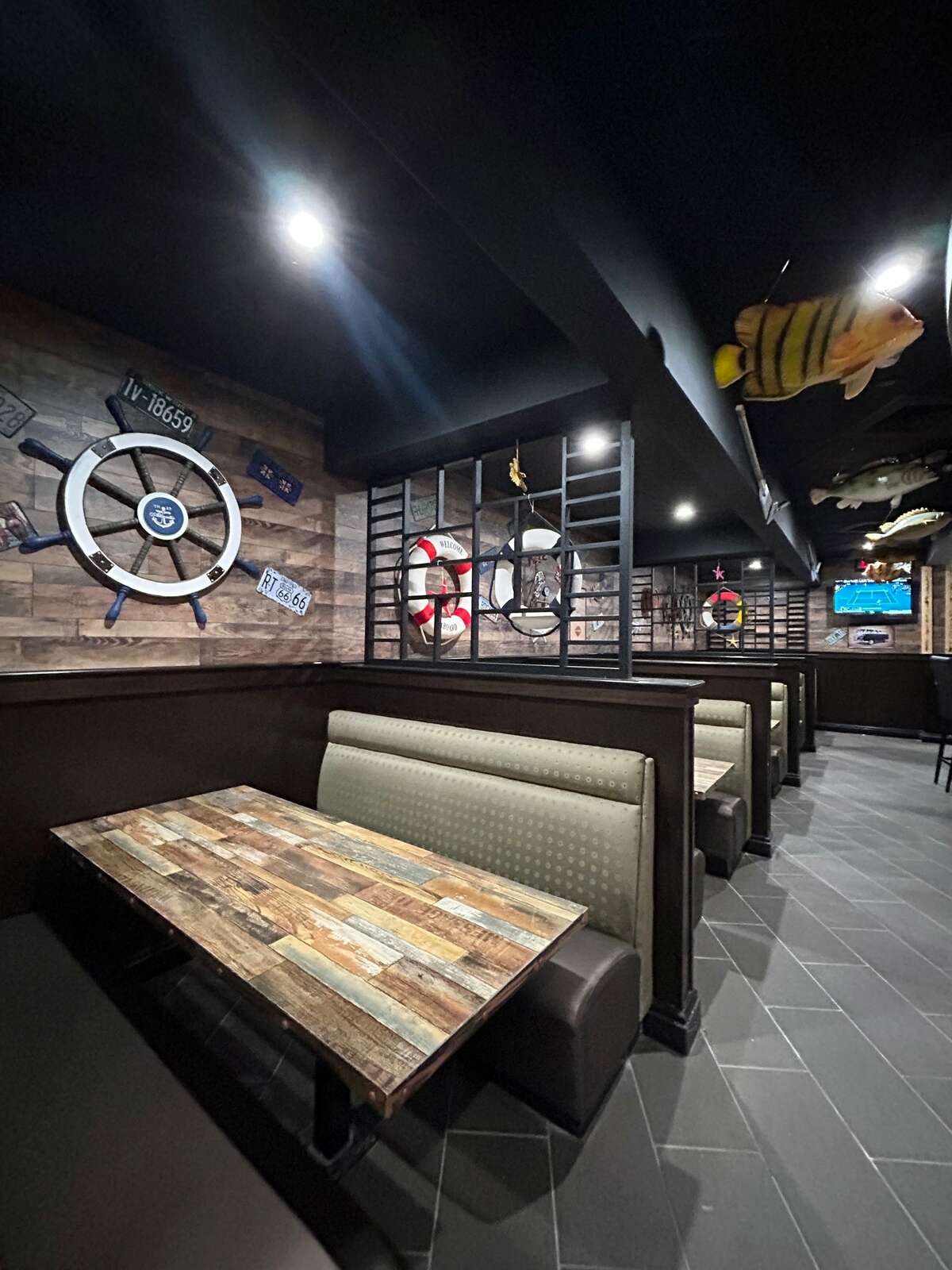 Aloha Krab Cajun seafood restaurant opens at Crossgates Mall