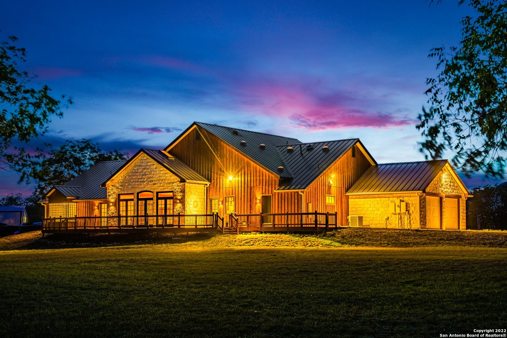 Texas Hill Country ranch has great views of Guadalupe River