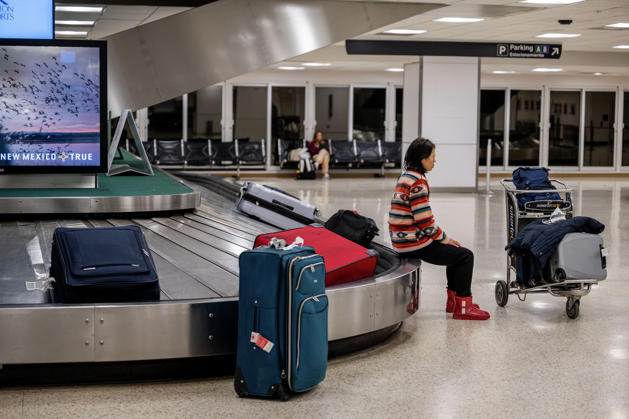 Hundreds of Houston flights canceled, delayed by Texas ice storm