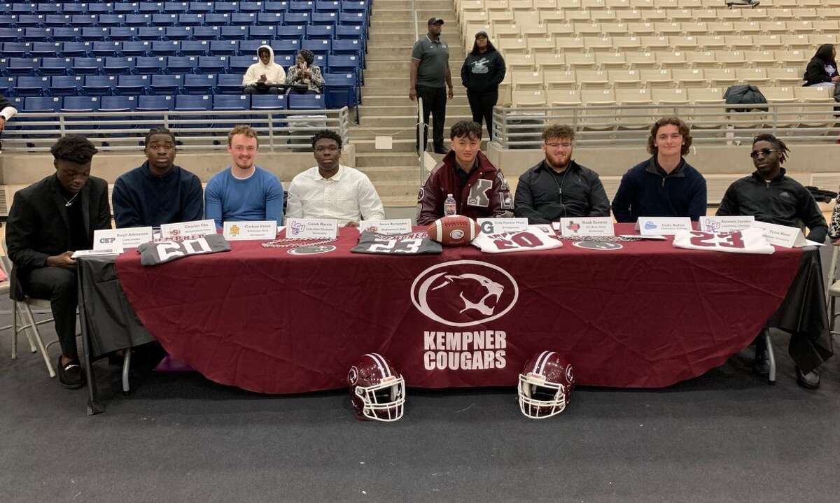100 Fort Bend ISD athletes part of signing day extravaganza