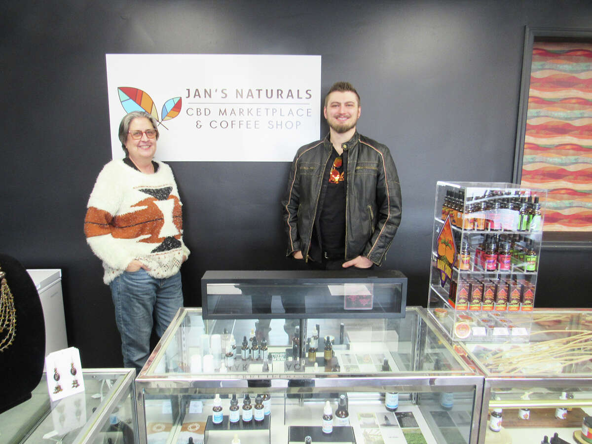 Jan’s Naturals in Maryville is CBD marketplace and coffee shop