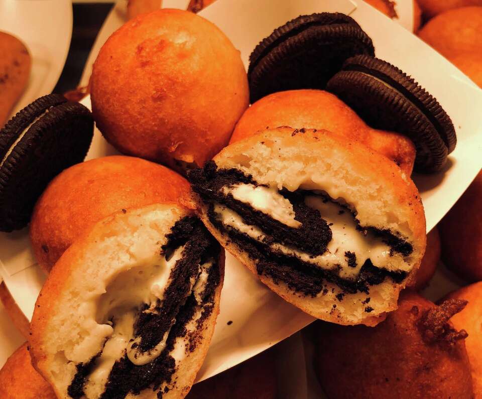 2023 Houston Rodeo food guide: Carnival fare goes over the top