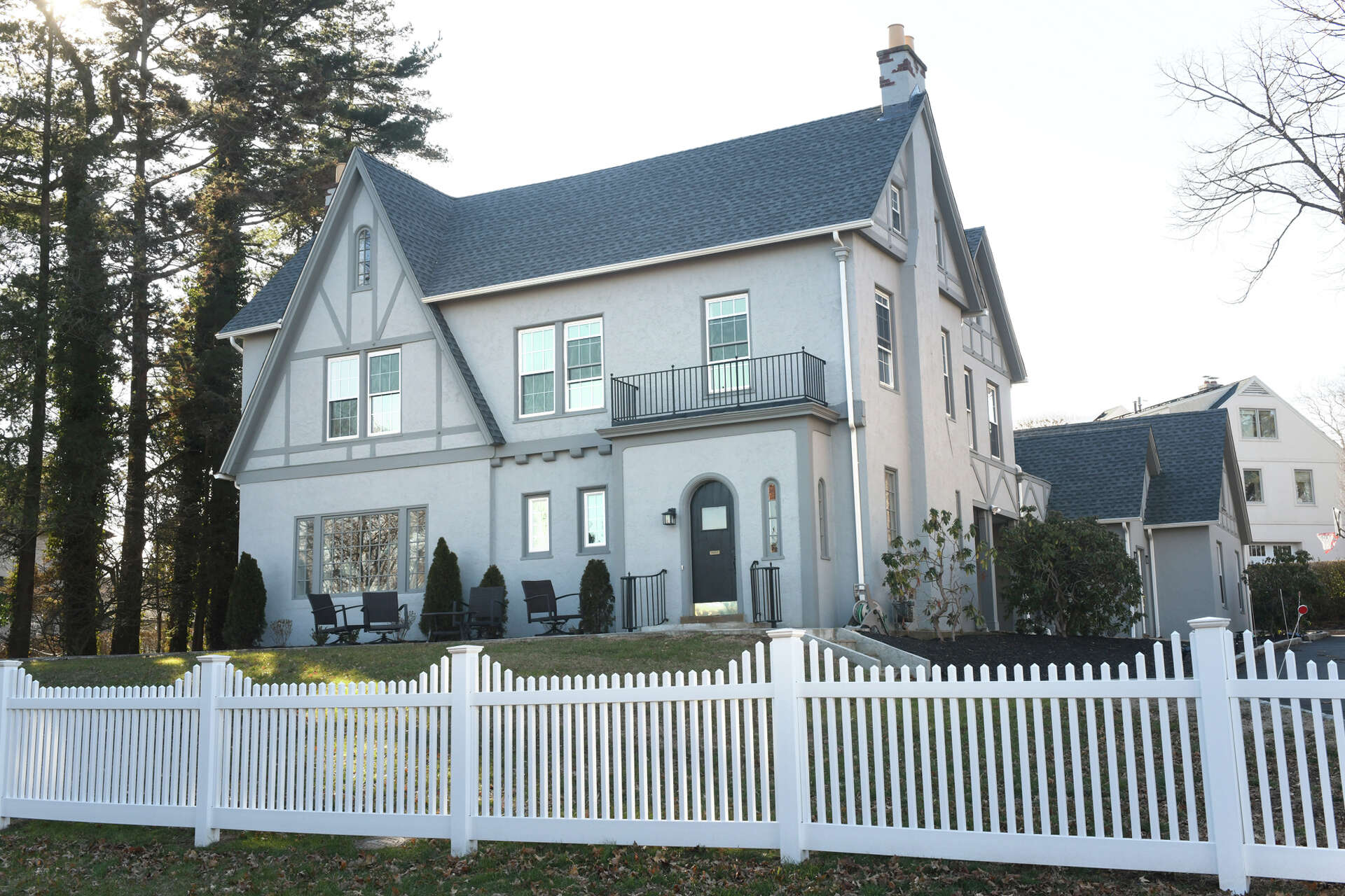 Ganim sells Bridgeport home for over triple the purchase price