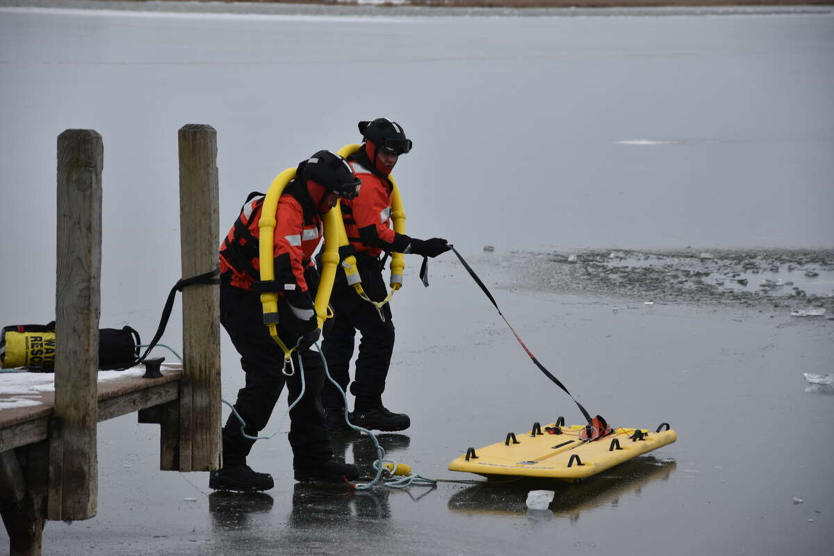Manistee Coast Guard hosts ice rescue drill on Manistee Lake