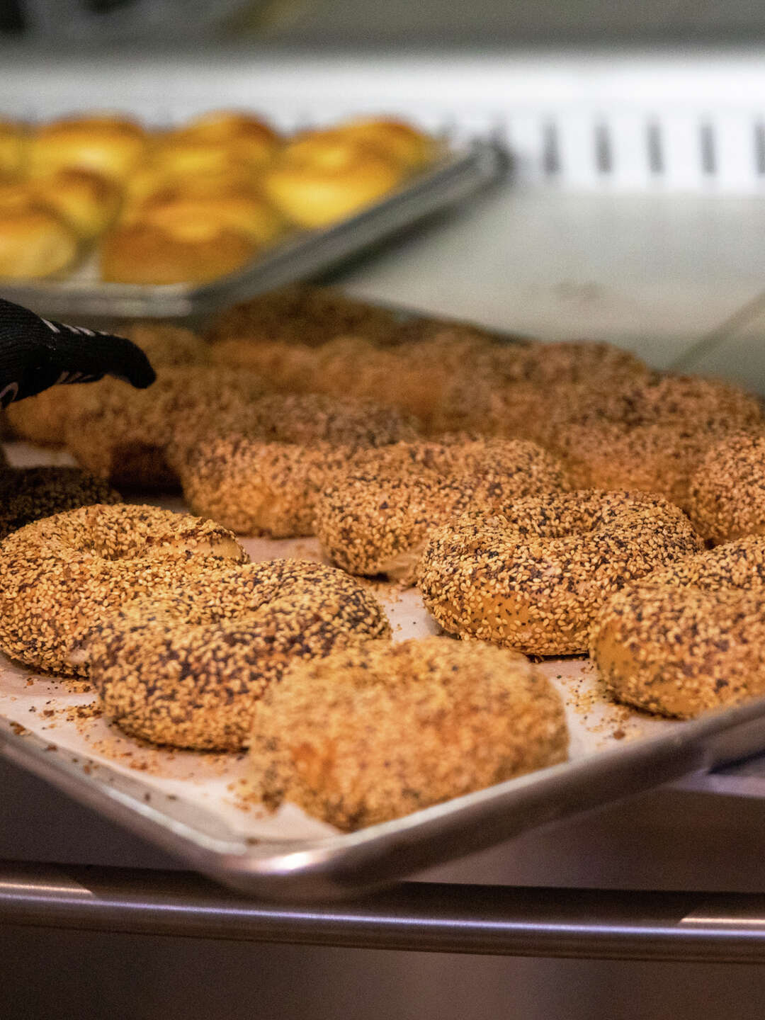 Authentic New York-style bagel shop opens in Oakland