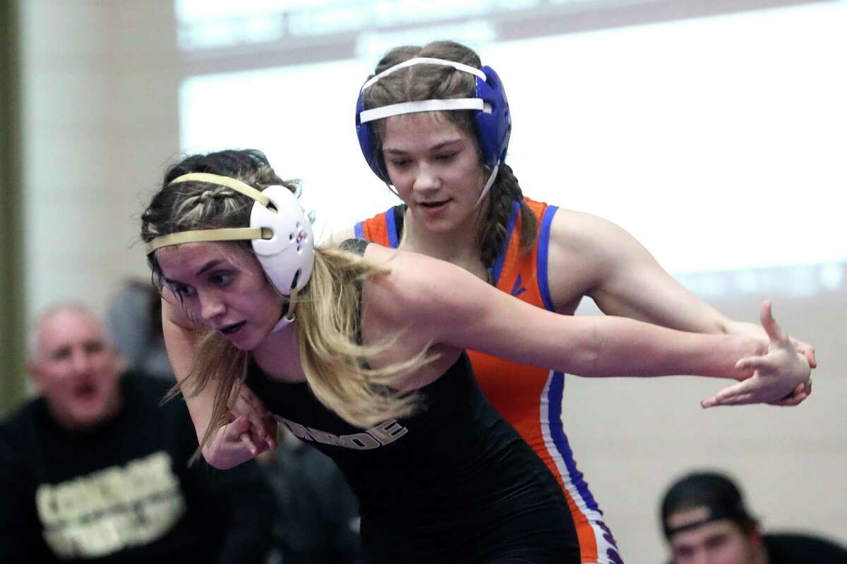 Conroe girls, College Park boys take District 8-6A wrestling titles