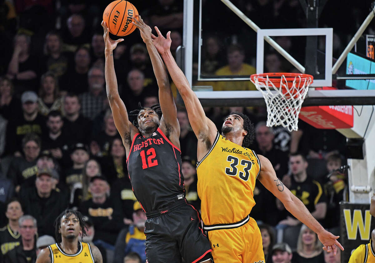 No. 3 Houston Cougars defeat upset-minded Wichita State Shockers