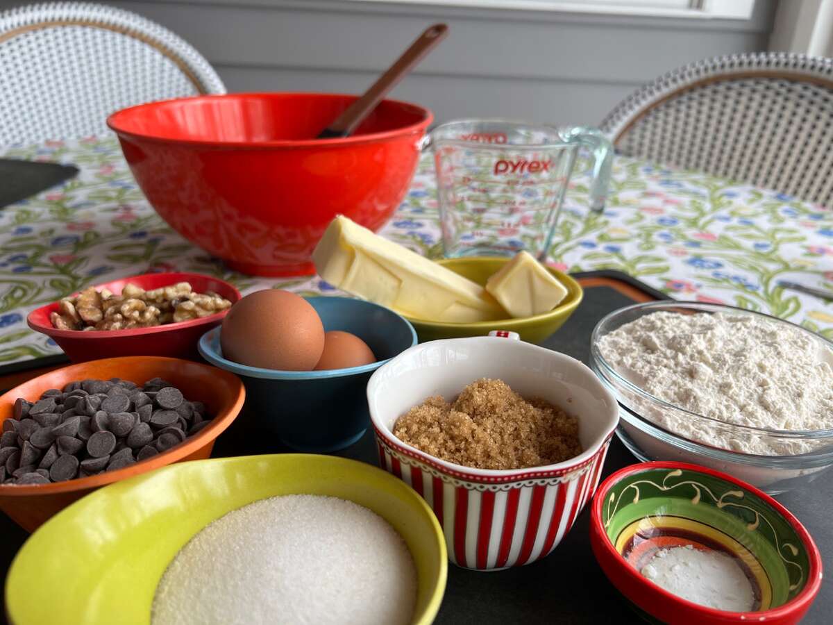 How to cook with kids, from knife skills to meal prep