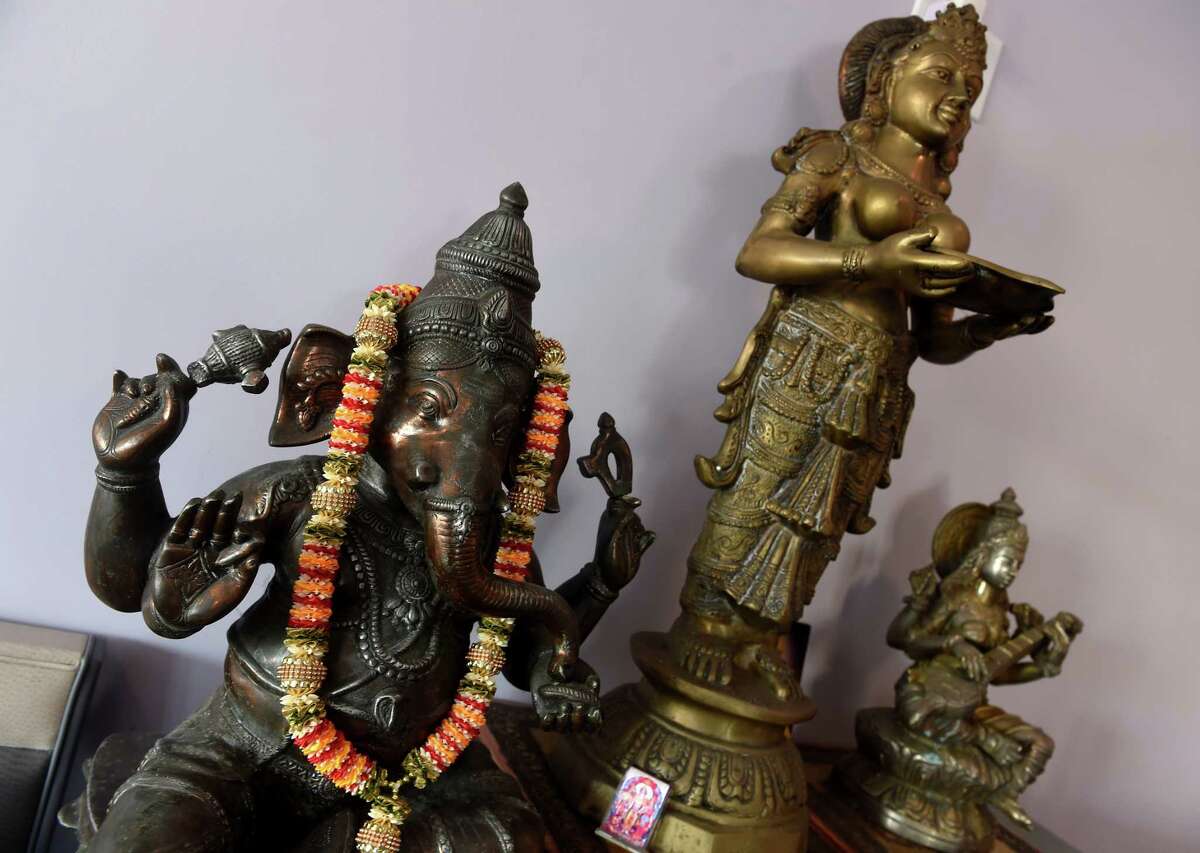 Branford’s Darbar India redefines Indian cuisine at new location