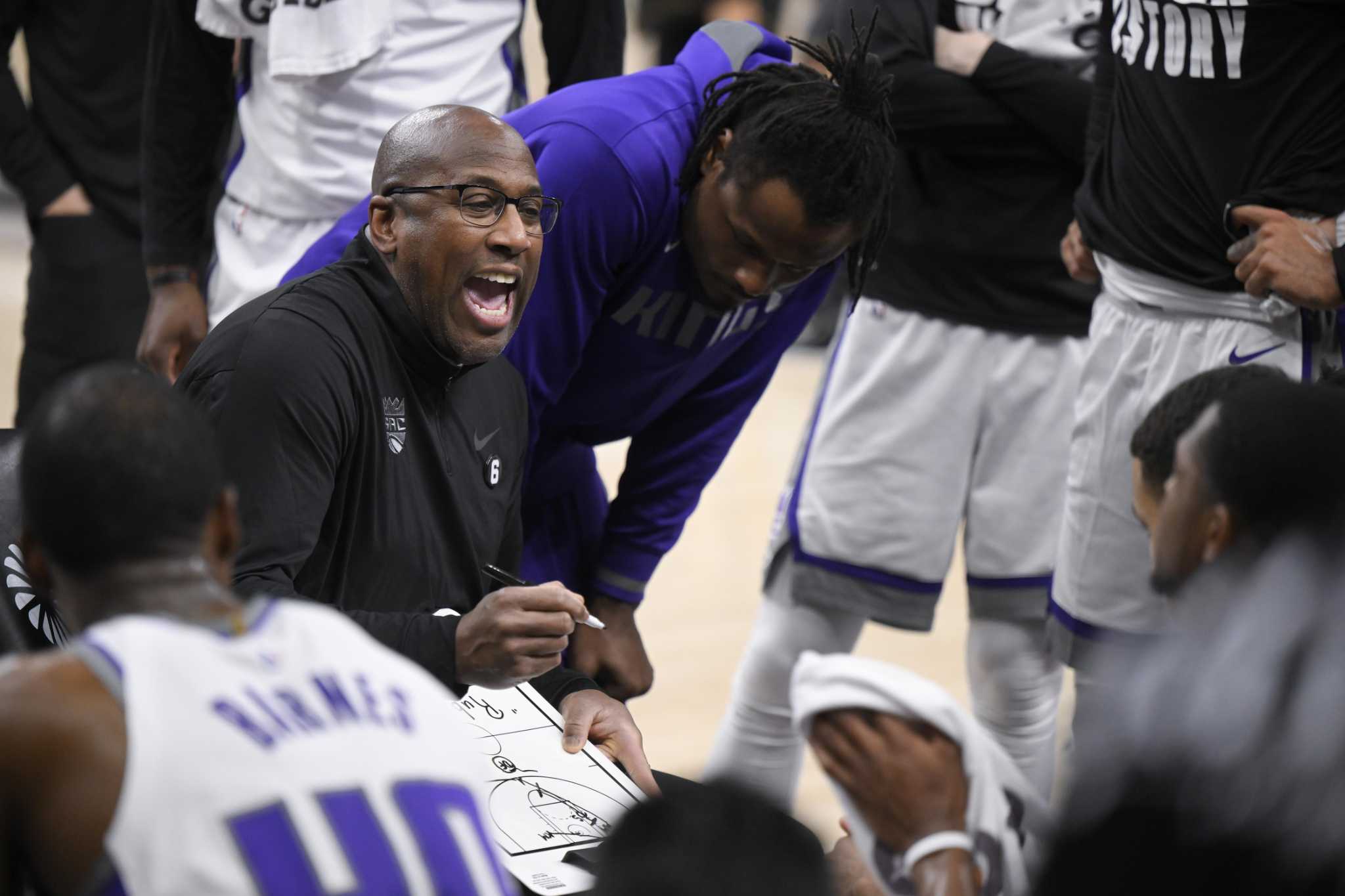Kings’ Mike Brown makes fans believe they will find elusive playoff oasis