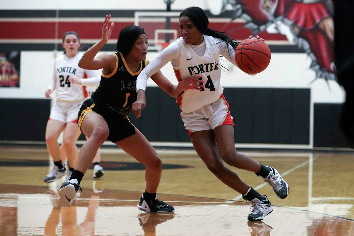 Porter girls falter in securing playoff bid, fall to Nacogdoches