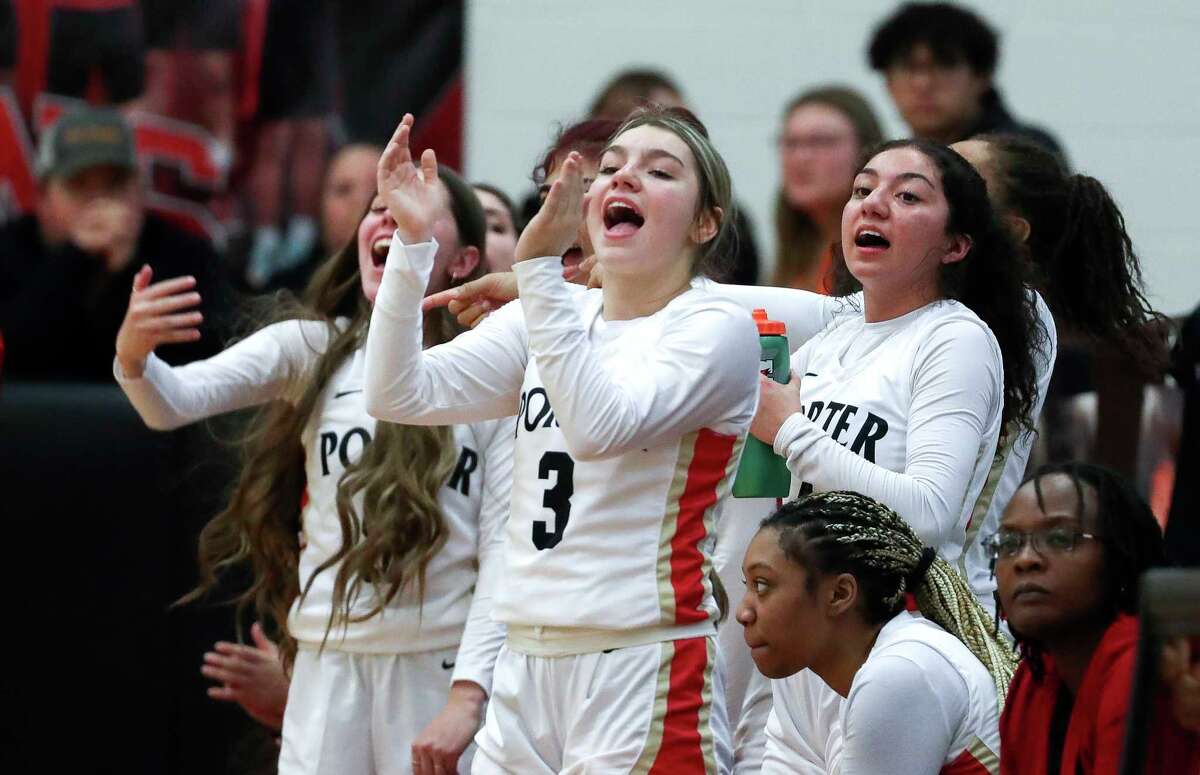 Porter girls falter in securing playoff bid, fall to Nacogdoches