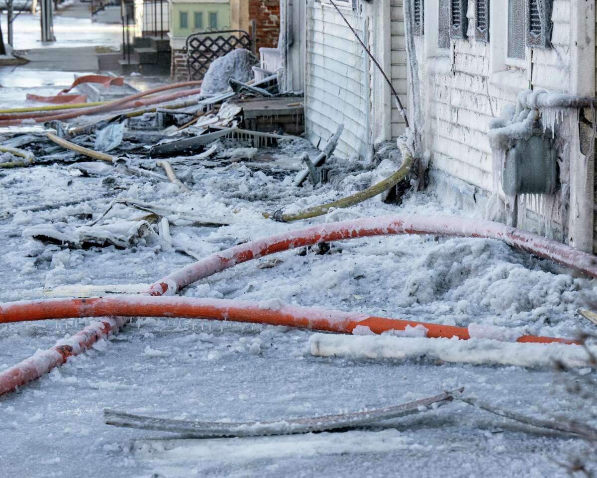 Troy firefighters battle bitter cold and Second Avenue blaze