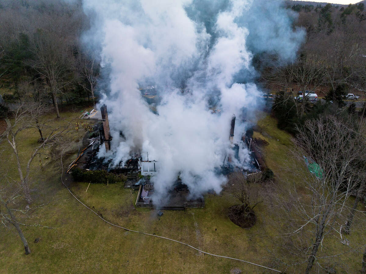 Two Weston homes catch fire Saturday, officials say