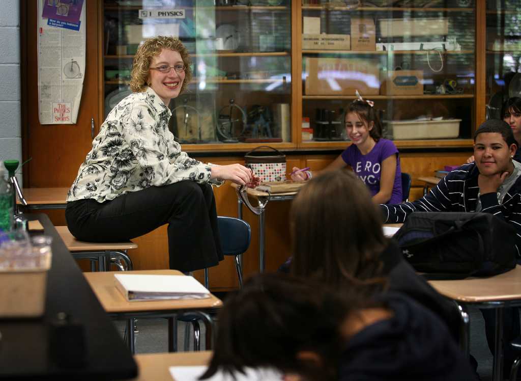 Bunnell High educator named Connecticut's Teacher of the Year