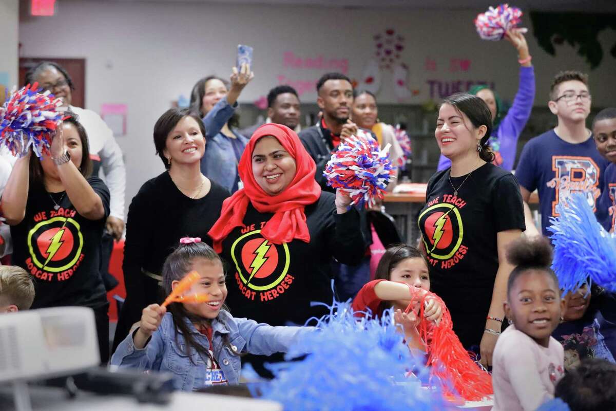 Read to the Final Four: Houston schools take part in reading contest