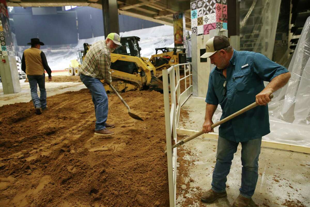 Here's how the AT&T Center is transformed for the San Antonio rodeo