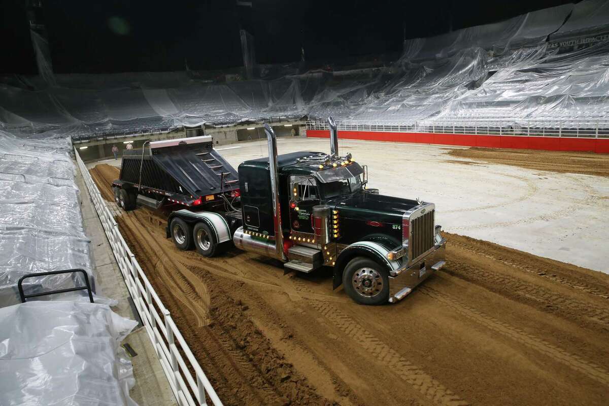 Here's how the AT&T Center is transformed for the San Antonio rodeo