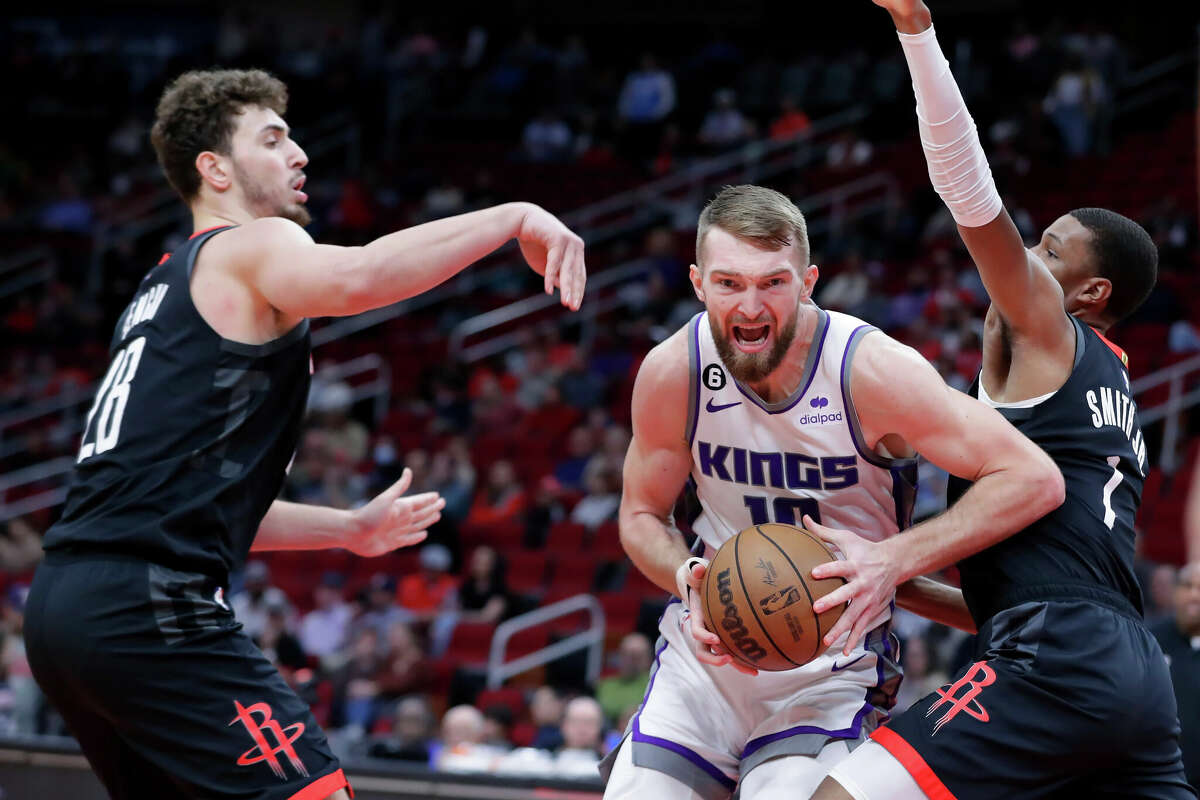 Houston Rockets unable to stop Sacramento Kings in loss