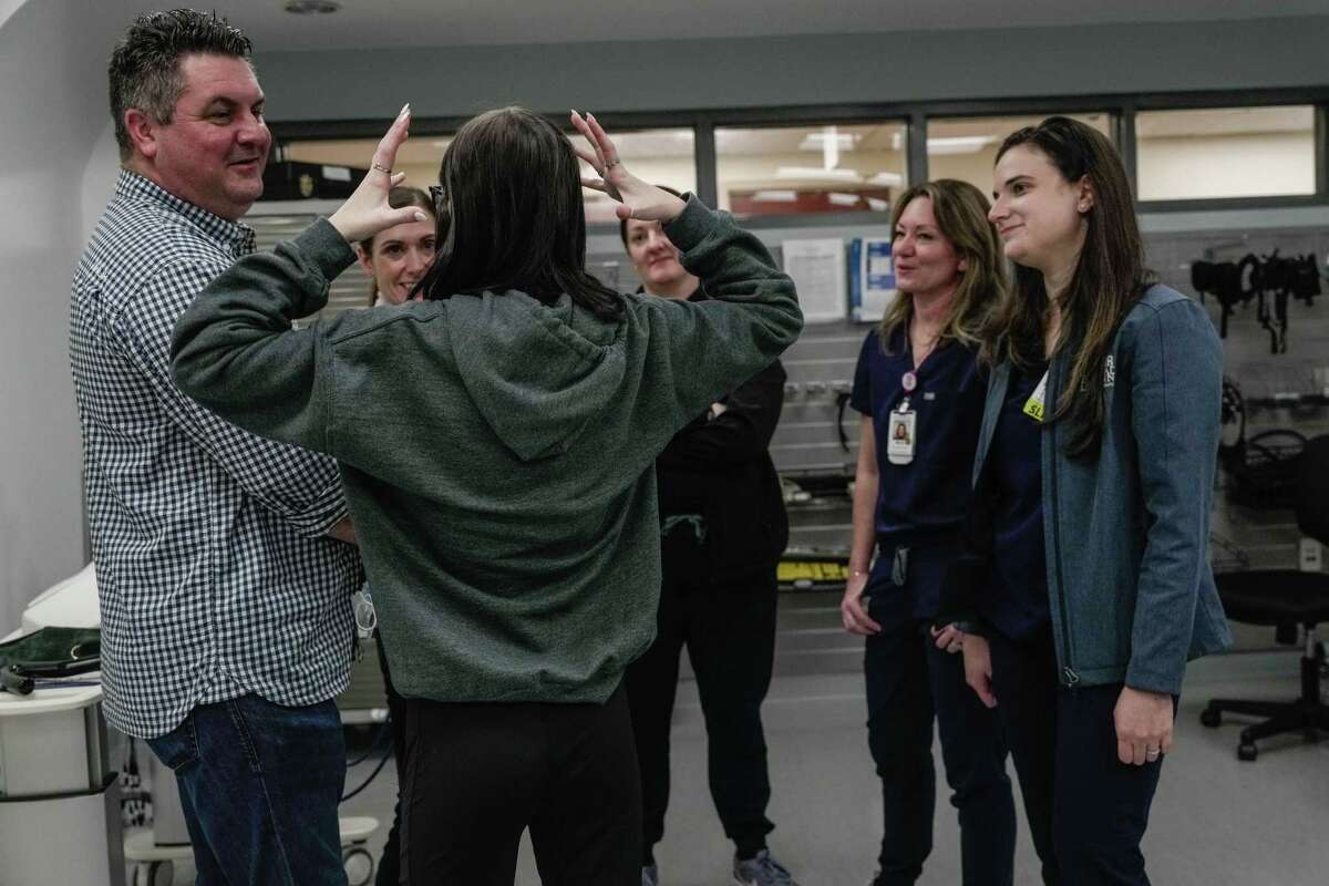 After car wreck, cheerleader learns to walk, talk and cheer again