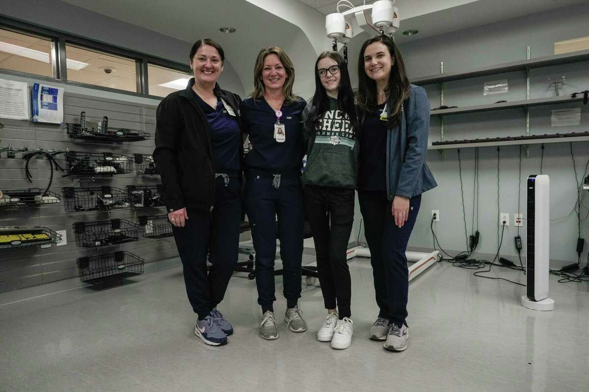 After car wreck, cheerleader learns to walk, talk and cheer again