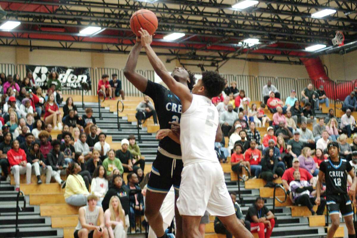 Houston boys basketball: Dawson's defense smothers Shadow Creek