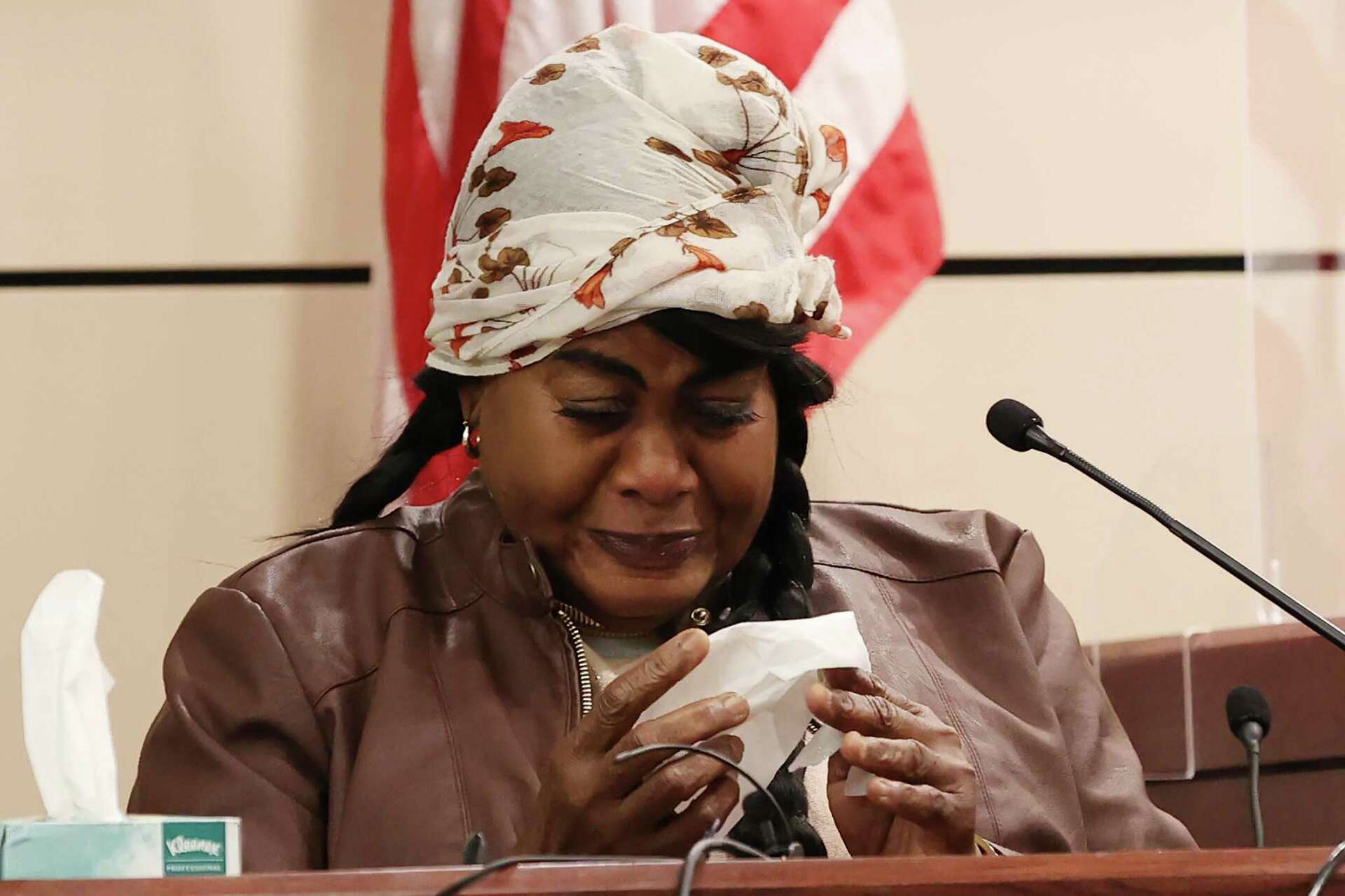 Andre McDonald, convicted of killing wife, faces $1M lawsuit