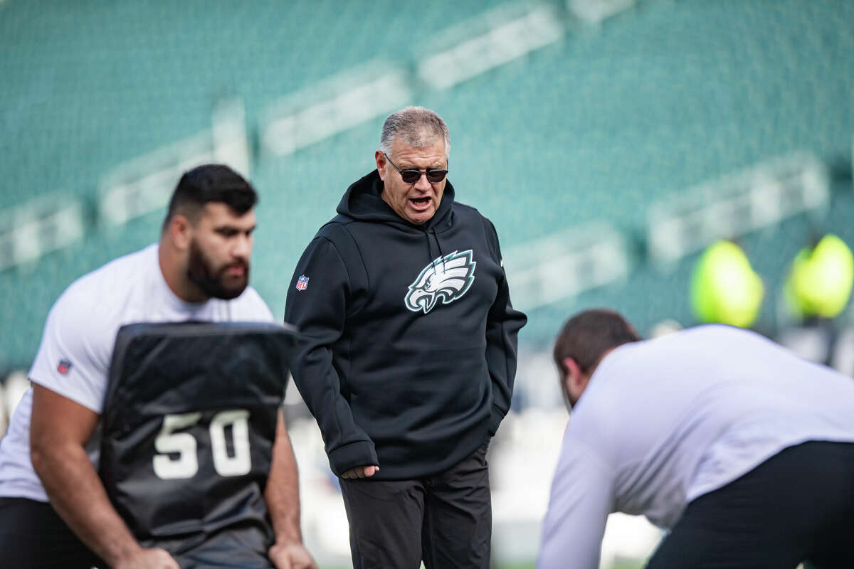 Jeff Stoutland, Roy Istvan are both SCSU alums coaching in Super Bowl