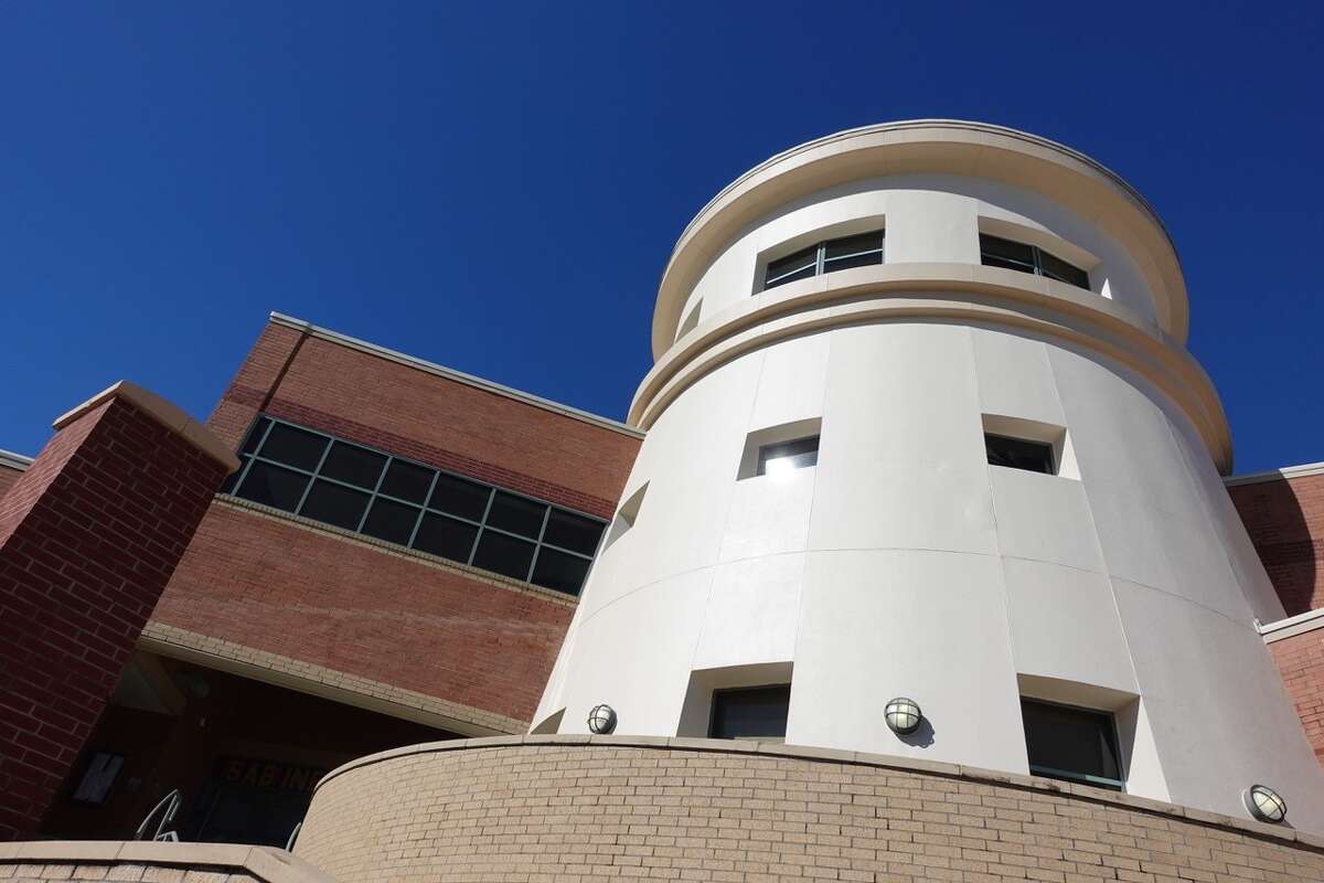 Sabine Pass School looks toward 10th UIL academic state championship