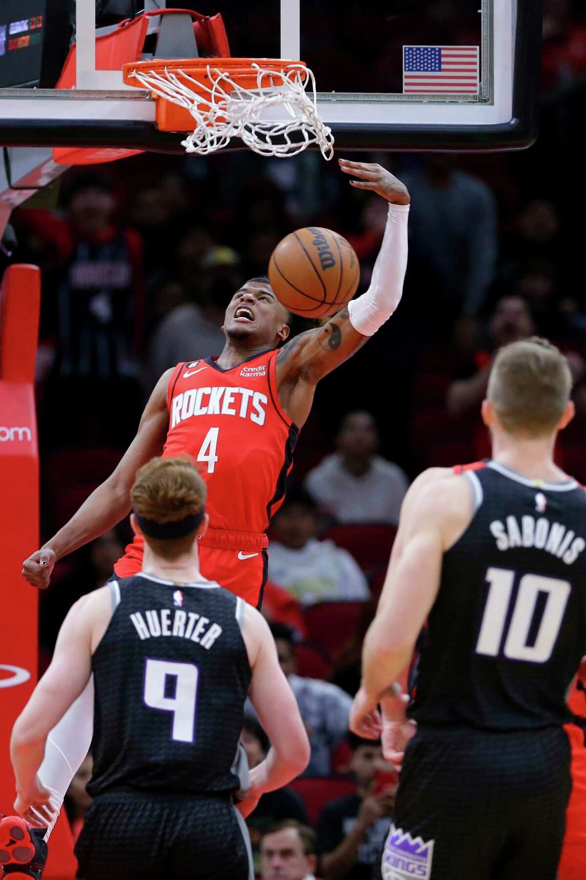 Houston Rockets: Controversial foul call dooms team to defeat