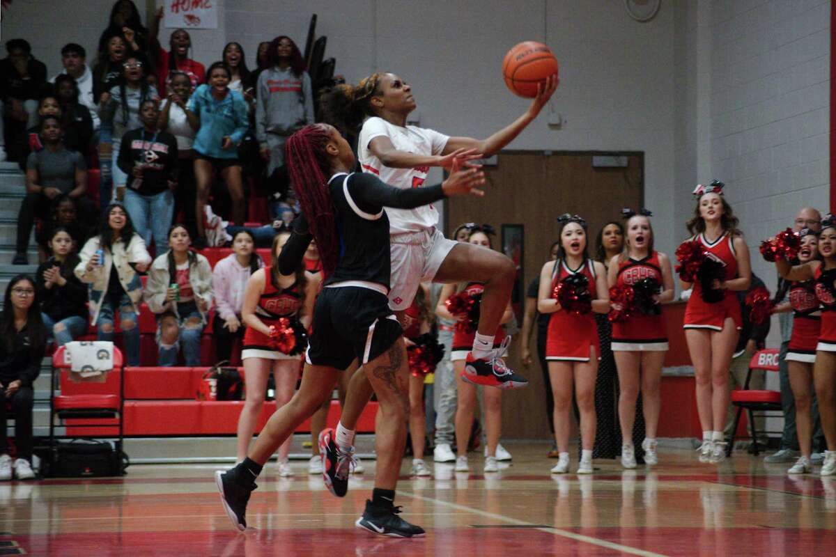 Clear Brook girls win District 24-6A title again
