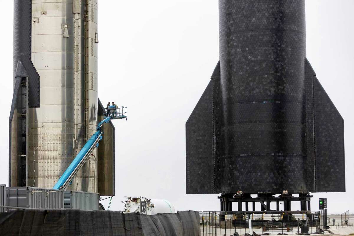 SpaceX test fires booster engines on South Texas launch pad