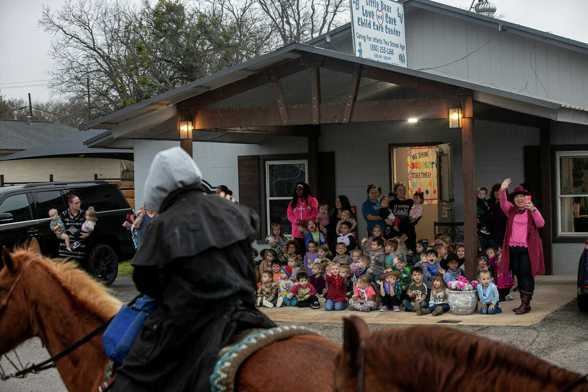 Trail riders converge on San Antonio for Stock Show & Rodeo