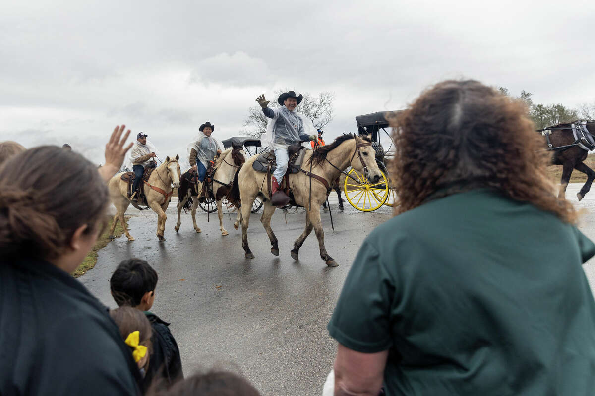 Trail riders converge on San Antonio for Stock Show & Rodeo