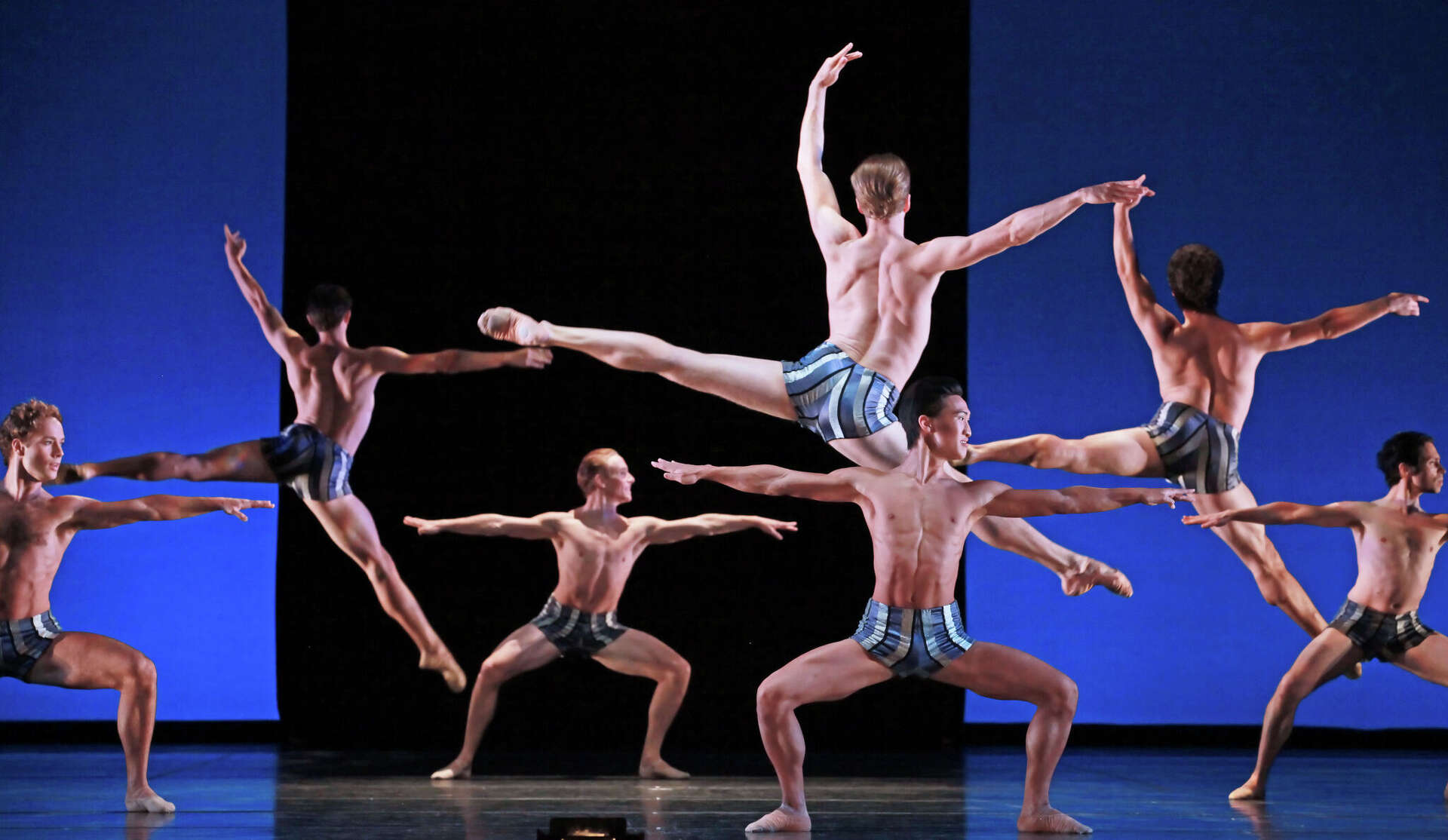 Houston Ballet celebrates milestone season with 6 world premieres