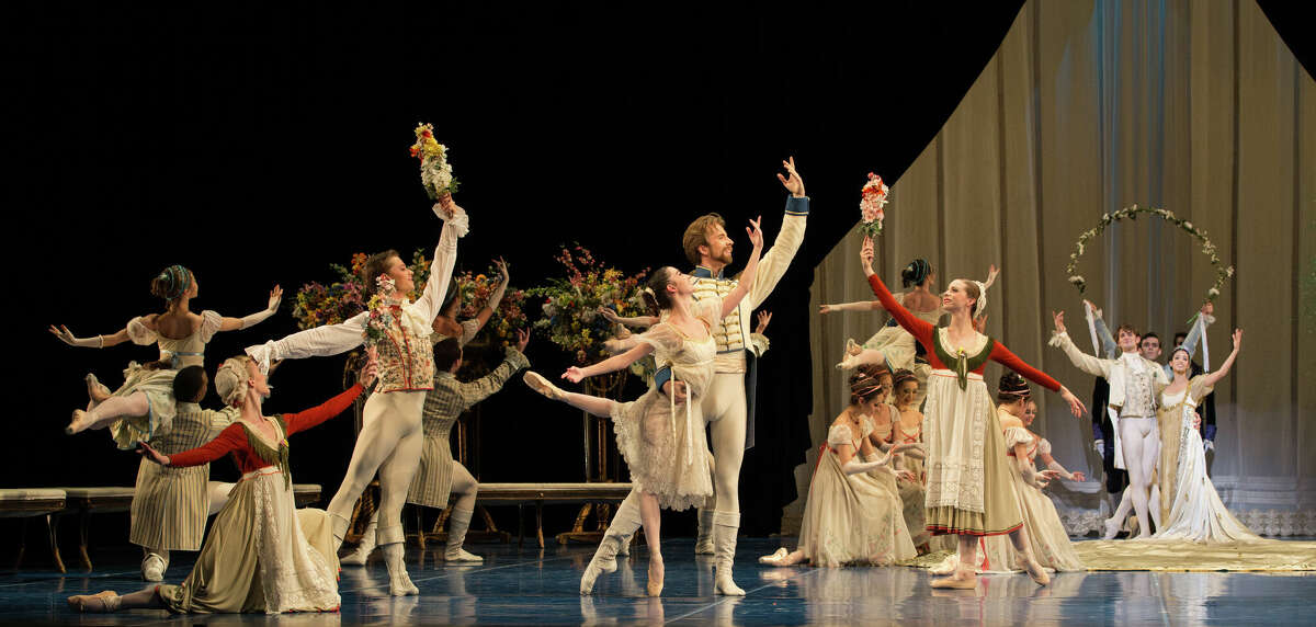 Houston Ballet celebrates milestone season with 6 world premieres