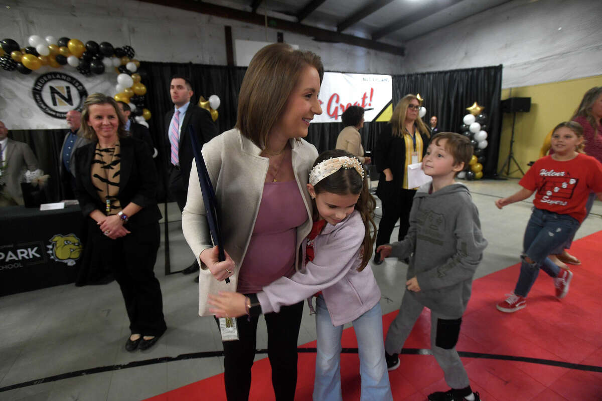 Helena Park Elementary teacher wins prestigious Milken Educator Award