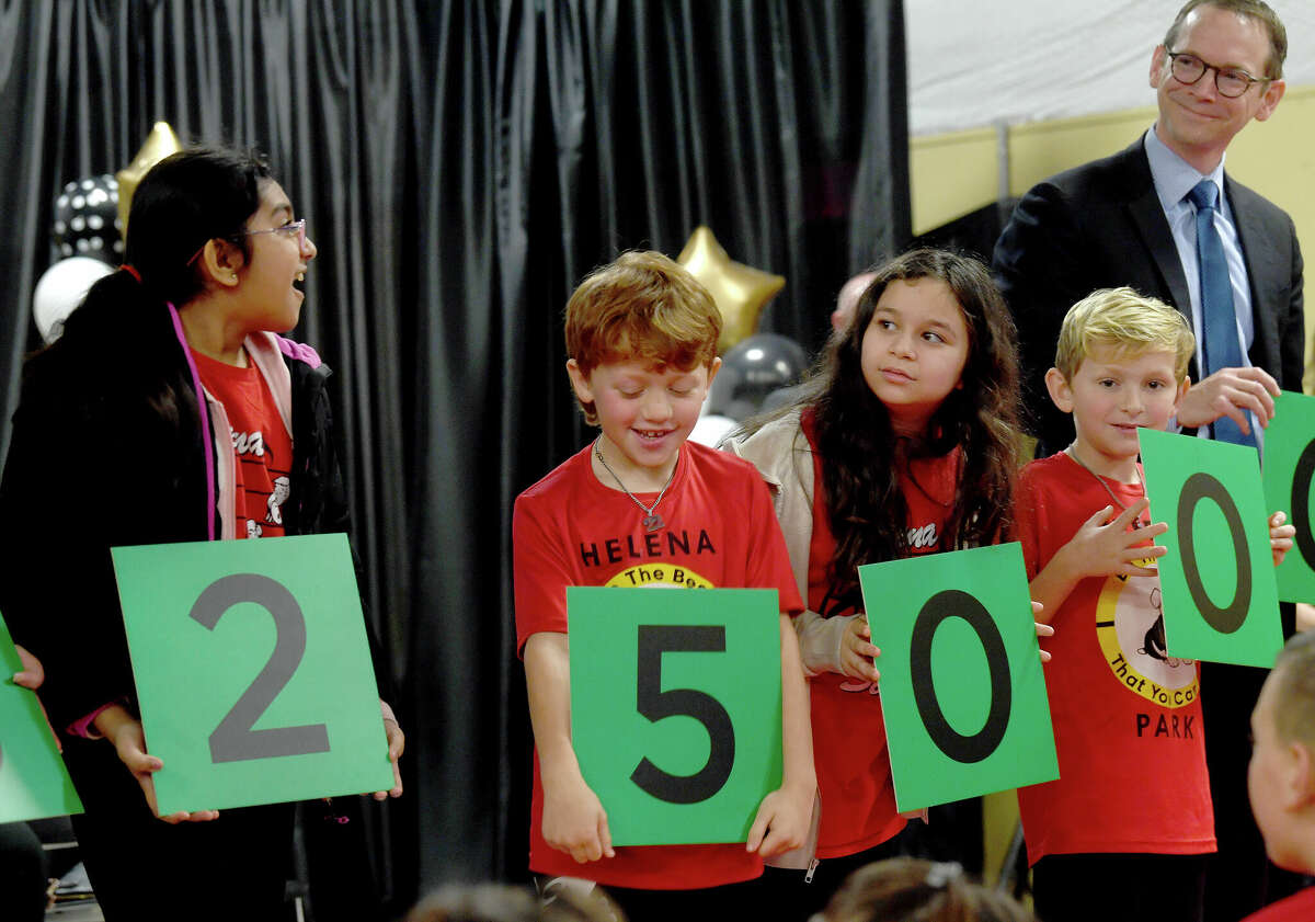 Helena Park Elementary teacher wins prestigious Milken Educator Award